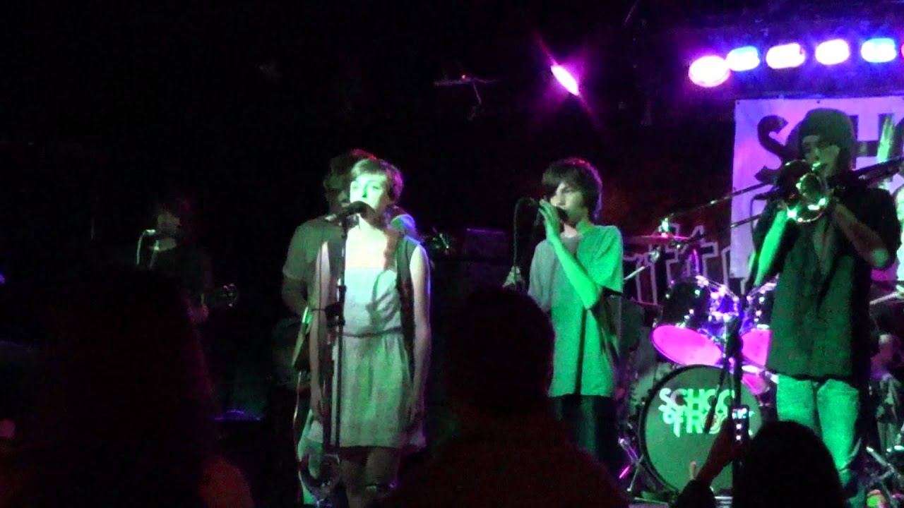 Robbie Matthews with School of Rock KC sings Ruby Tuesday, Rolling ...