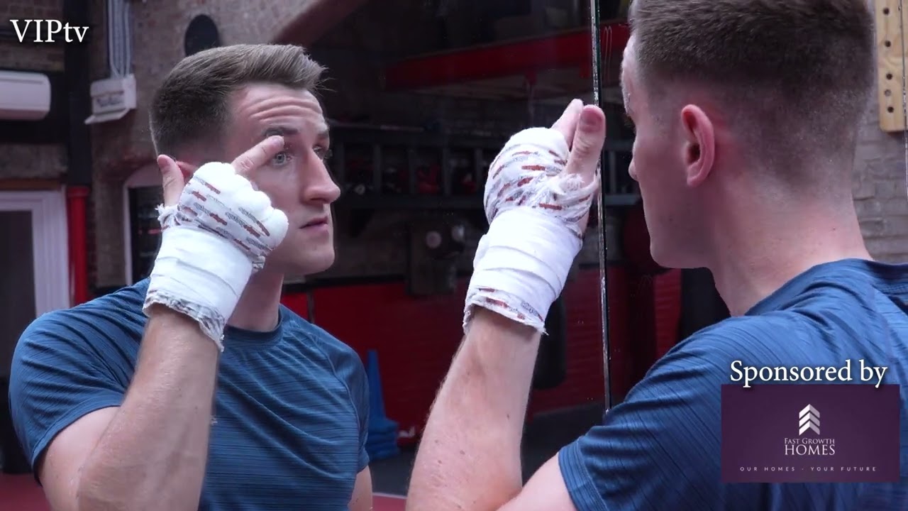 Bryan Collins gets a great test for his fourth fight, a man with a good ...