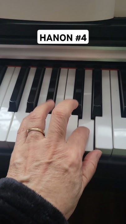 Hanon no.4 #nanopianoschool #piano #tecnicadepiano - YouTube