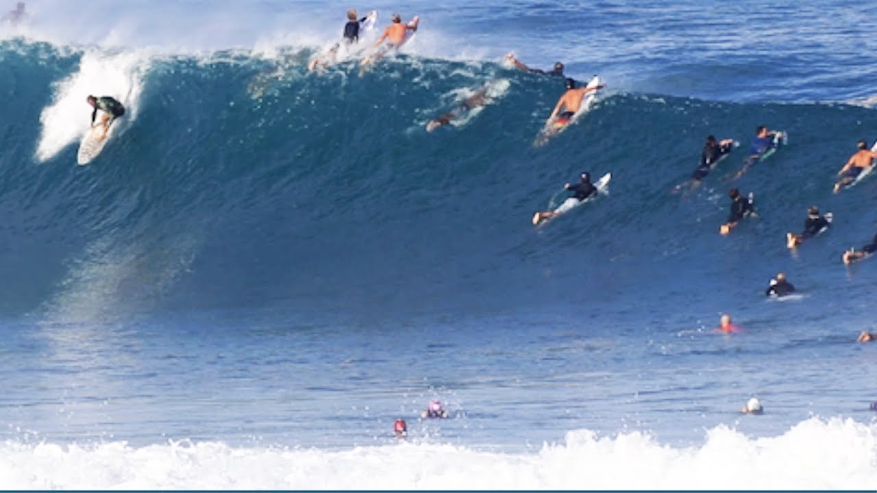 Epic Pipeline North Shore Oahu Hawaii Pipe Masters Top WSL Surfers ...