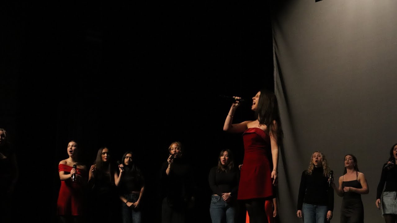 Bridge Over Troubled Water Medley | Fordham Hot Notes feat. Fordham B ...