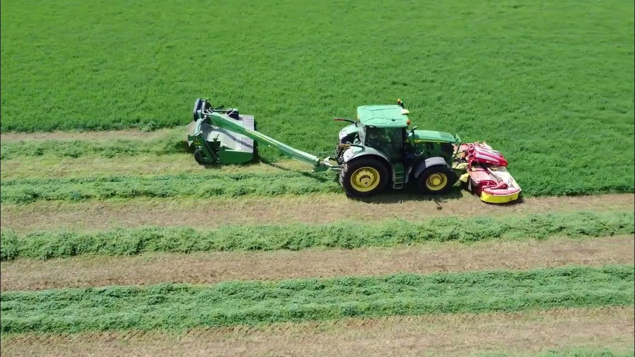John Deere 6R Mowing Alfalfa - YouTube