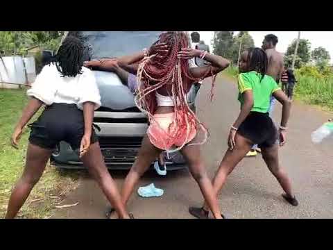 Best dick twerk ride on a road trip @mm 😊😊😊😊 happiness 