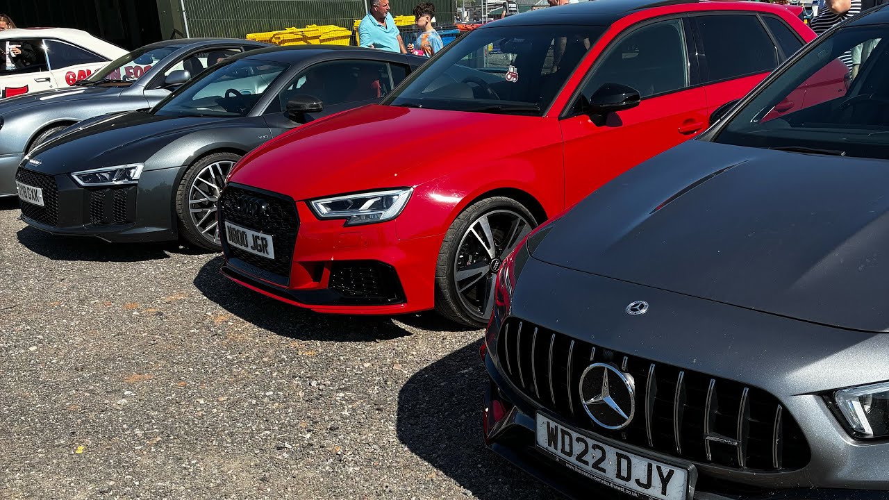 Took my Mercedes to its first car meet *did not go well * 😣 ...