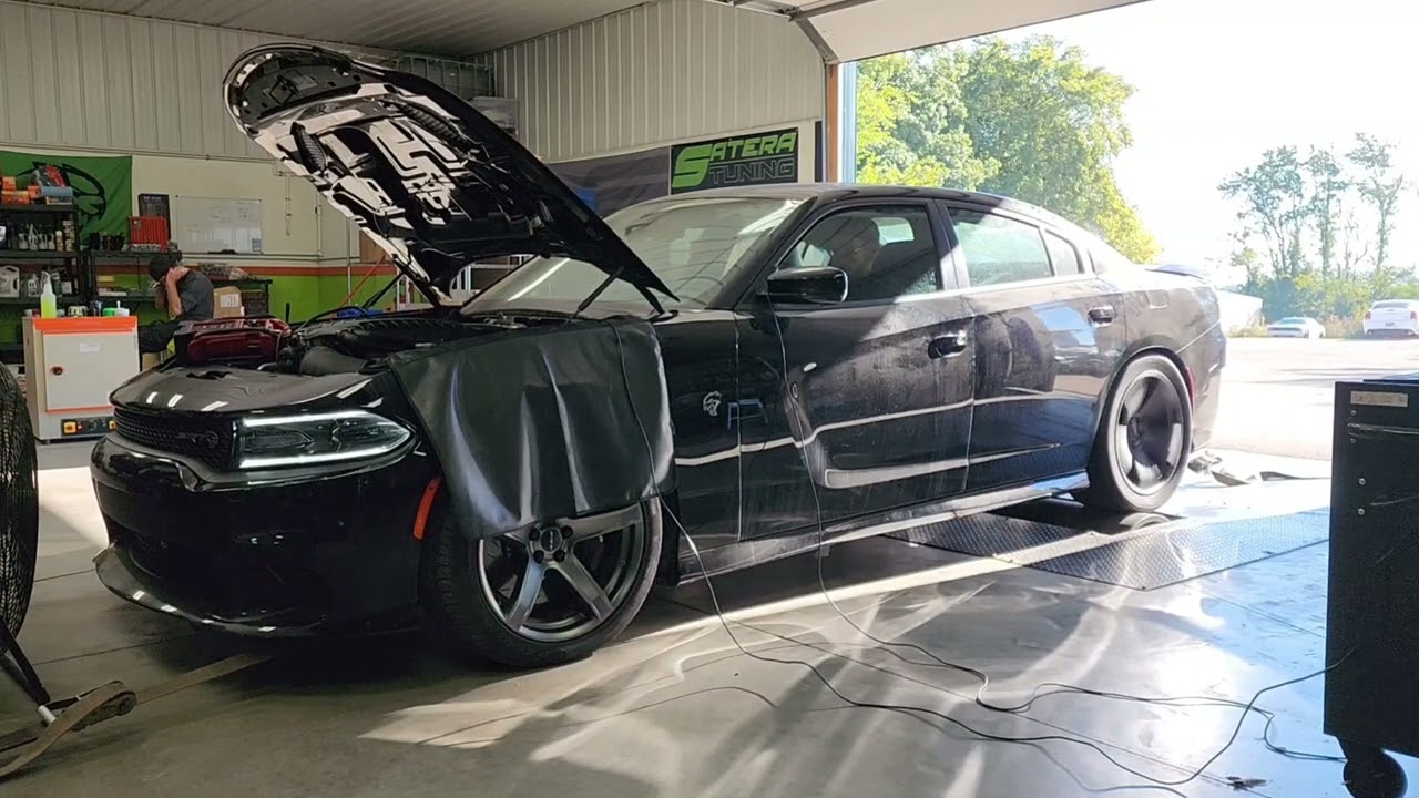 1200whp + Whipple Charger Hellcat - GenV 3.0L Whipple - YouTube