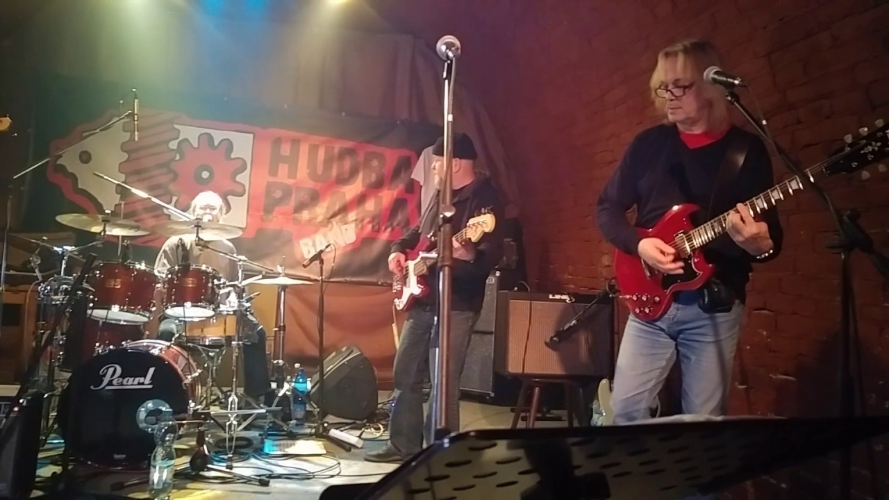 Hudba Praha Band v Jaroměři... Ryba Badys - YouTube