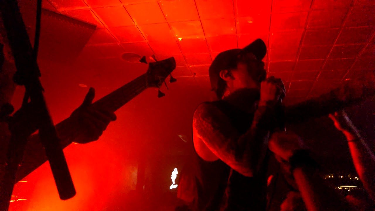 Crystal Lake - Apollo (Live Stay Gold, Melbourne 25/2/20) - YouTube