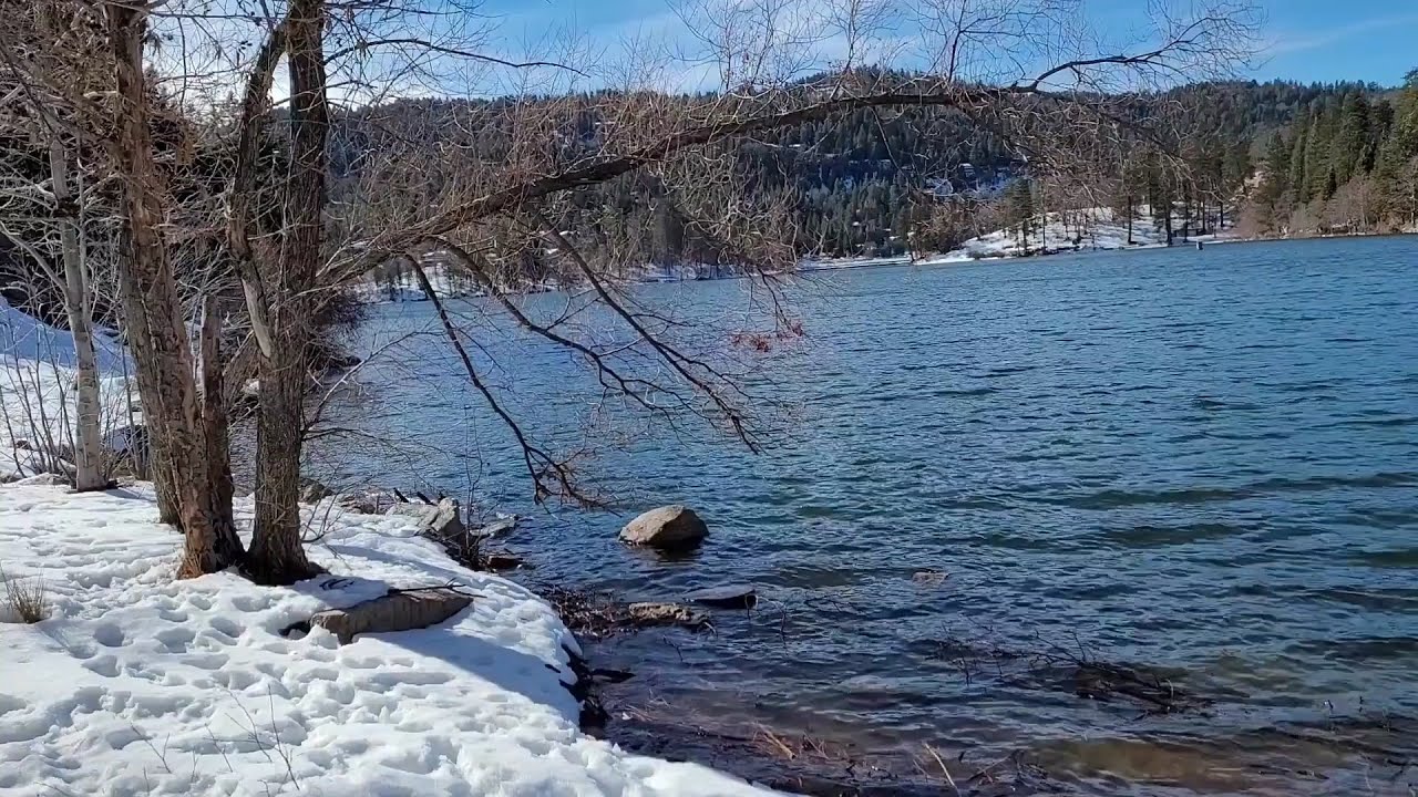 Nature walk at idyllic Lake Gregory in Crestline California - San ...