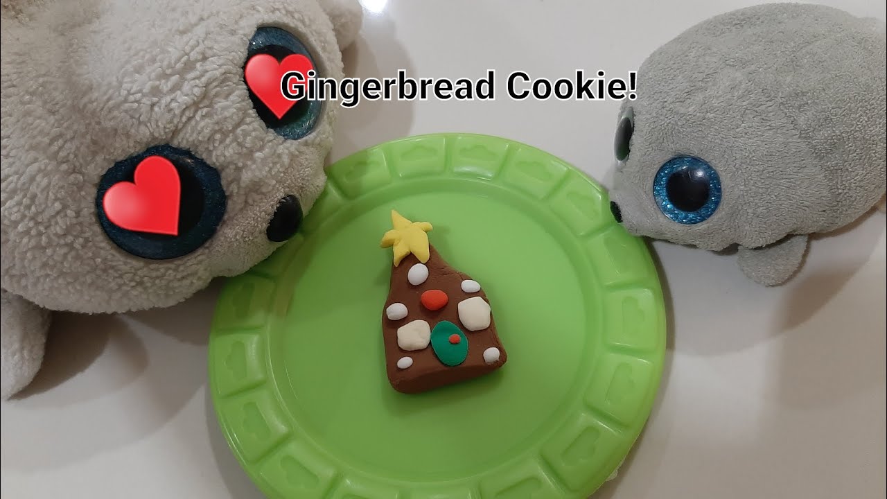 Making A Gingerbread House Cookie! 😋🍪🎄🎅 - YouTube