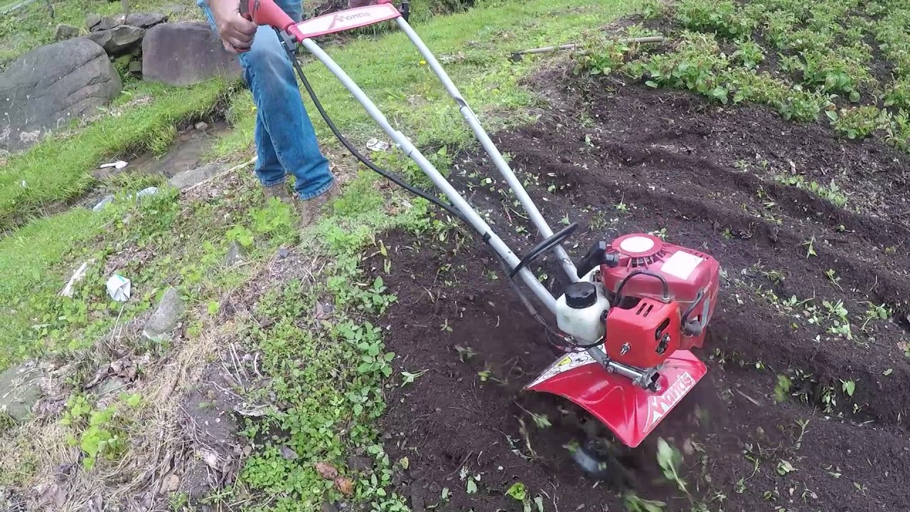 *FAST* QUICKEST AND MOST SIMPLIEST WAY TO PLOW YOUR GARDEN. - YouTube
