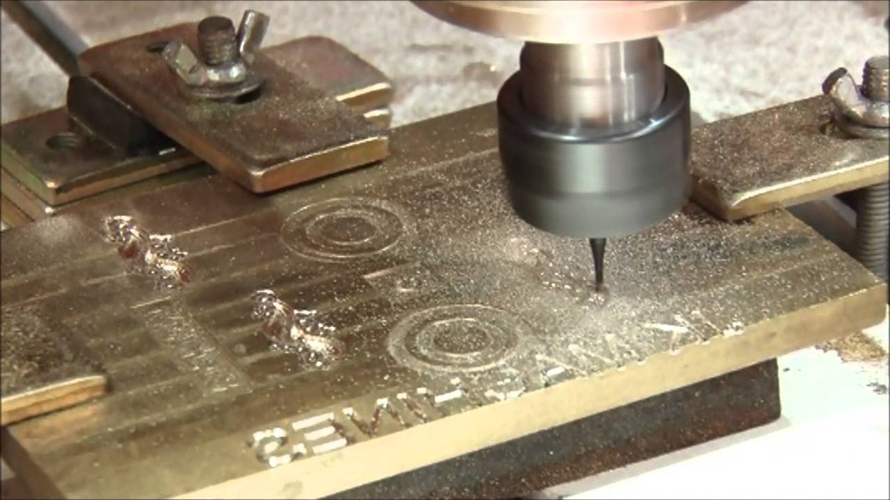 CNC ENGRAVING MACHINE - YouTube