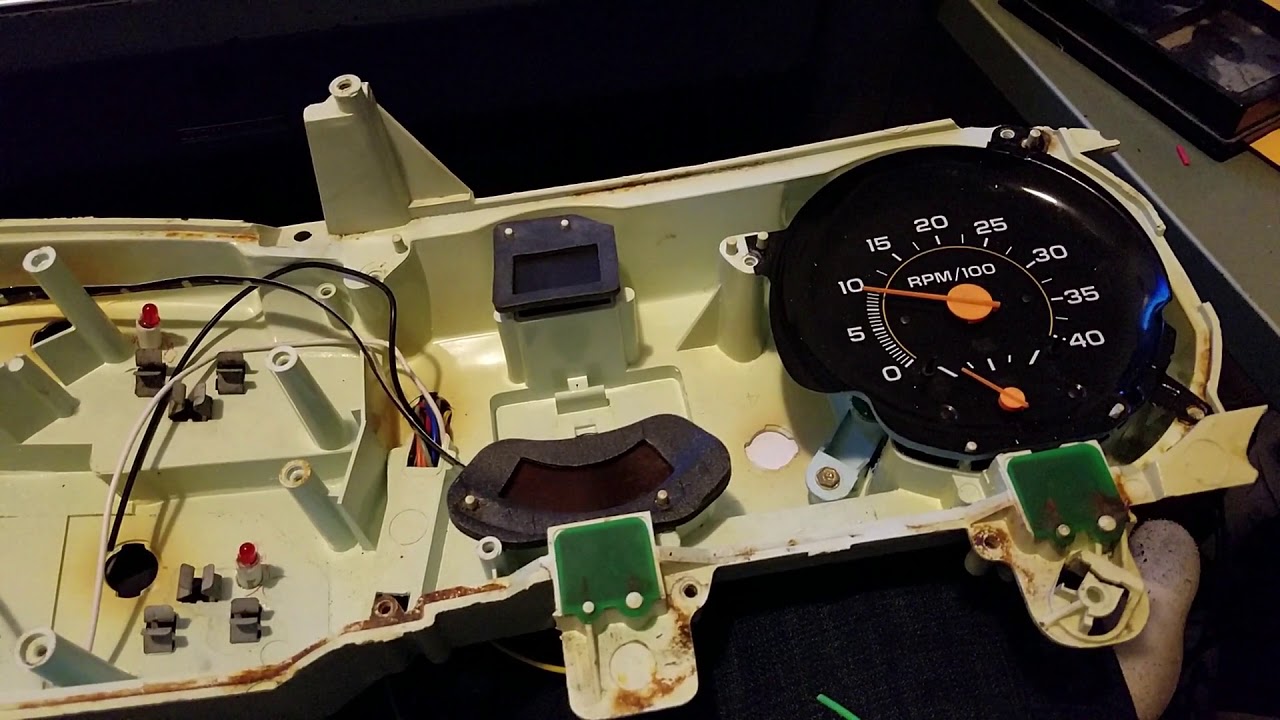 FrankenTrucks Custom Gauge Cluster Stock Appearing Arduino LED ...