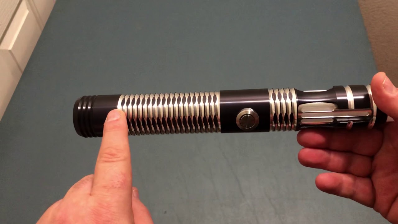 UltraSabers Dark Apprentice LE v5 review - YouTube