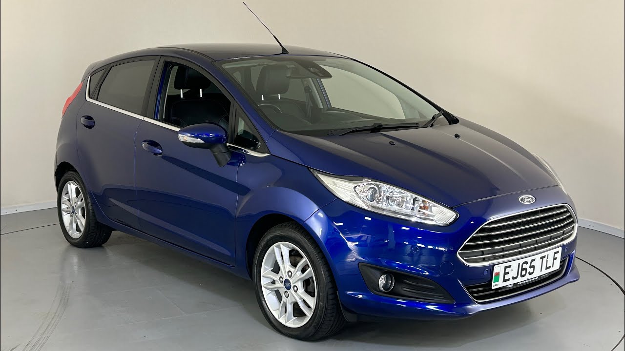 Ford Fiesta T EcoBoost Titanium - YouTube
