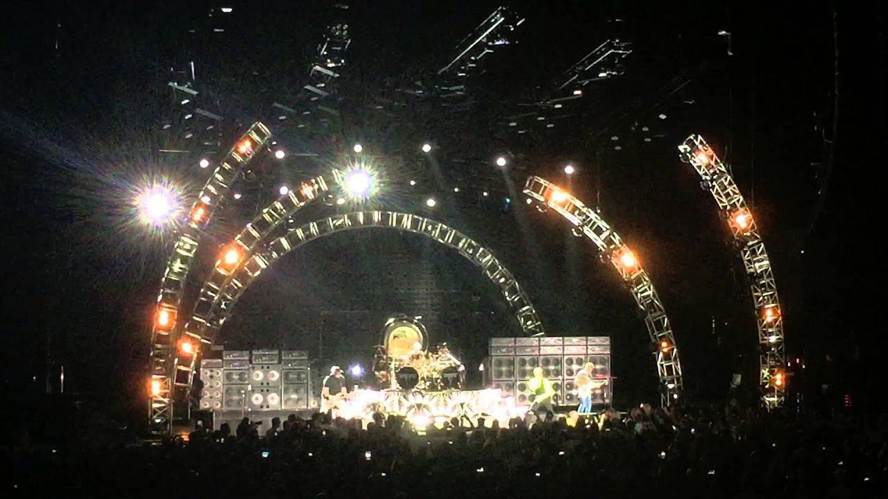 Van Halen -- Light Up the Sky (08/13/2015) - YouTube