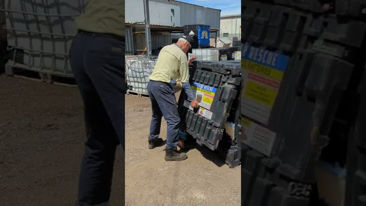 How to manually unload the BTS Container, safely - YouTube