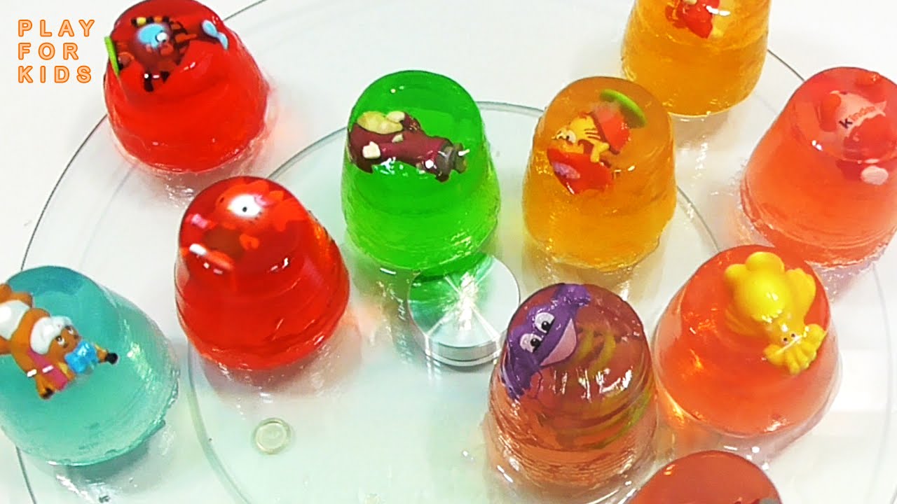 Playing with jelly & toys - video for kids - YouTube