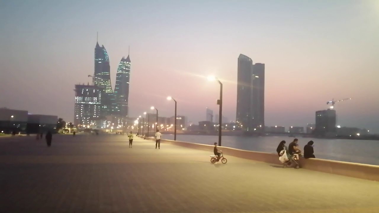 Avenues... Bahrain - YouTube