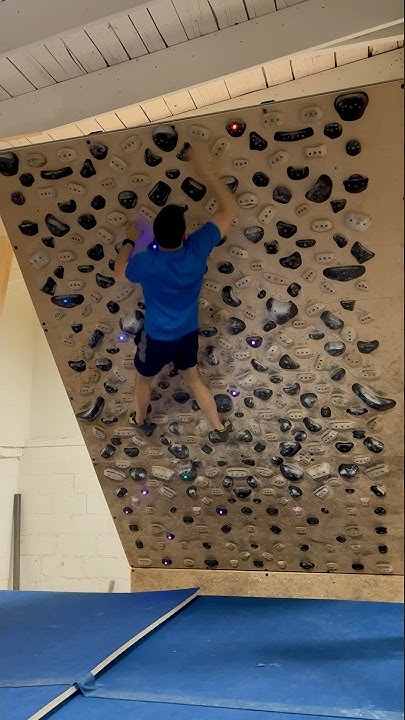 Tension Board 2 - Catastrophe V5@40 - YouTube