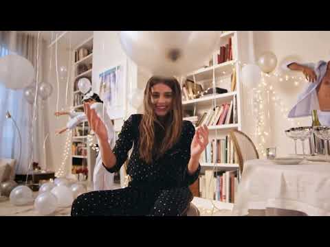 QuickClipsHQ - Taylor Hill's Pajama Party