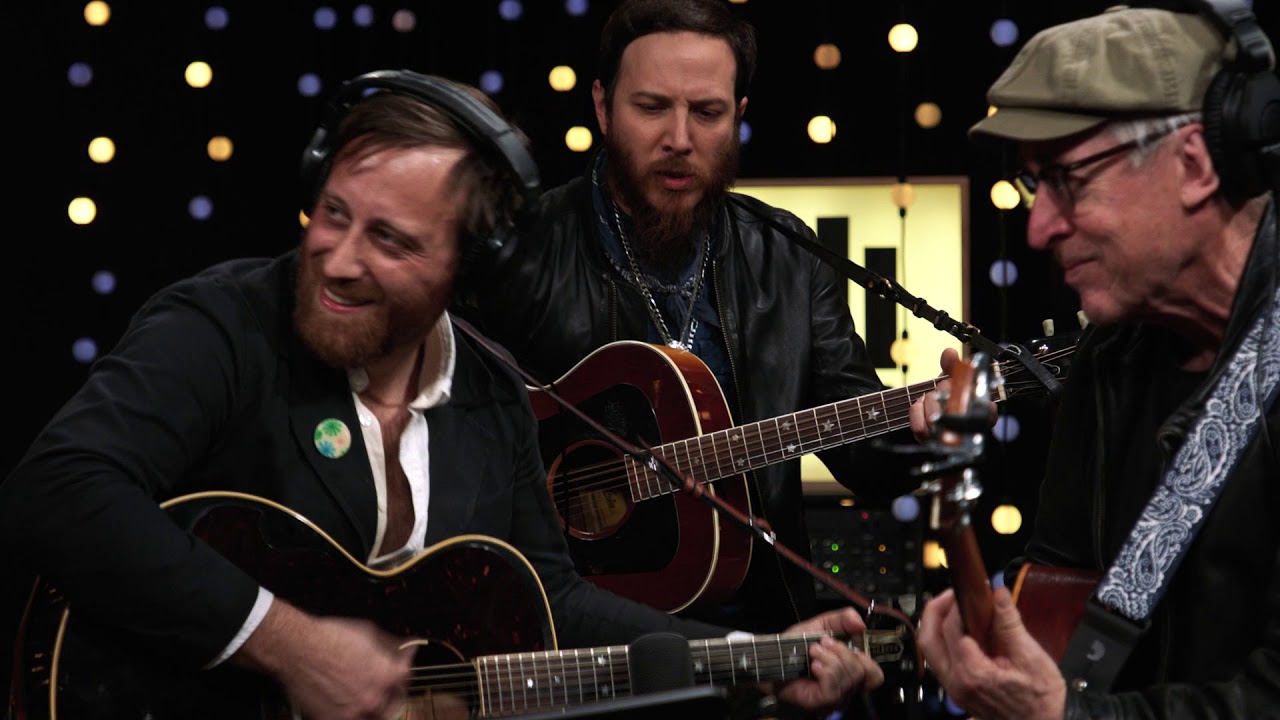 Dan Auerbach & The Easy Eye Sound Revue feat. Robert Finley - Get It ...