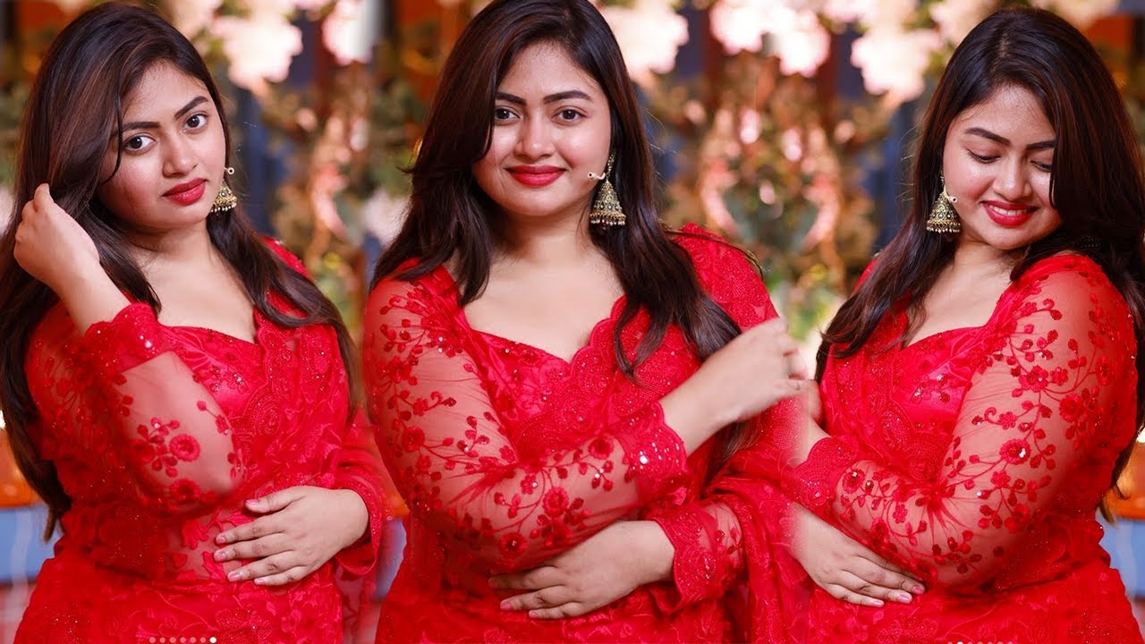 Shaalin Zoya In Beautiful Red Outfits - YouTube
