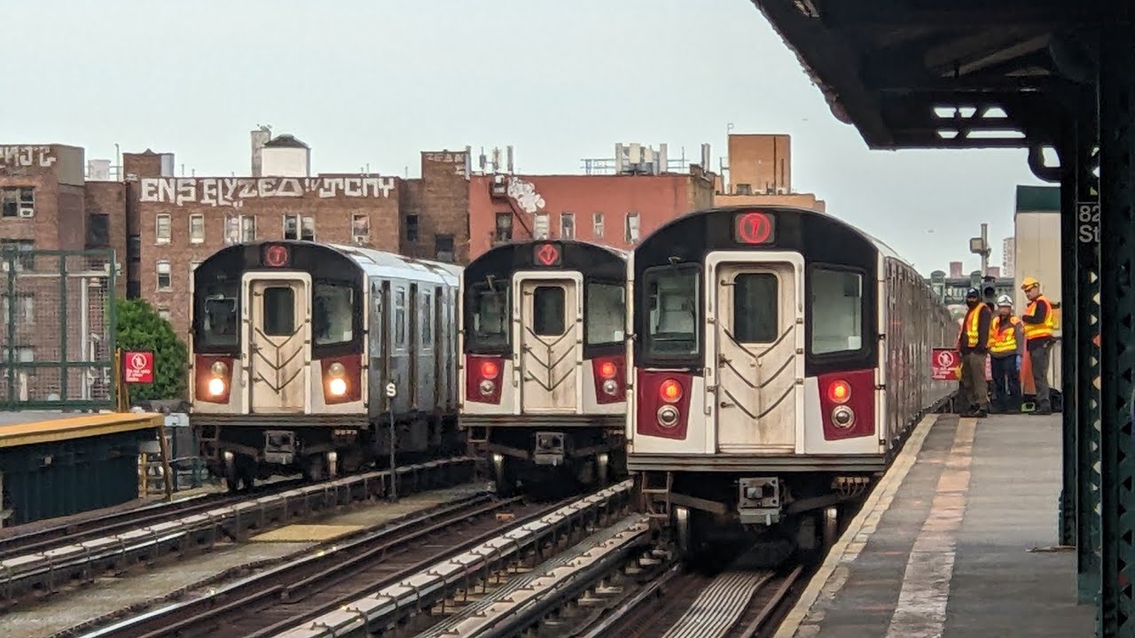 NYC Subway: Final Day of Service for the Old 82 St & 111th Street ...