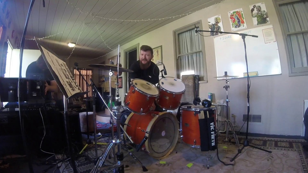 THE FASTEST WAY TO SET UP DRUMS - YouTube