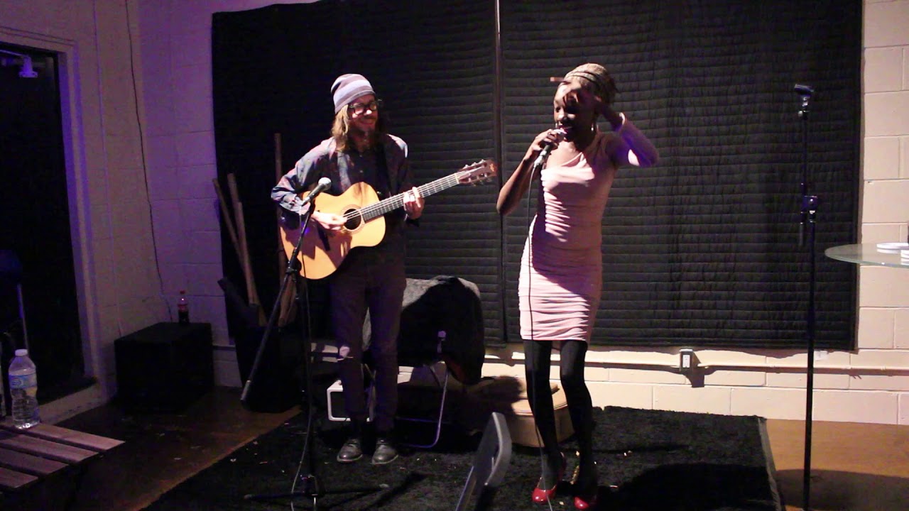 Ruth Mathiang "Mama Africa" ~ Boxing Loft ~ 25th November 2017 - YouTube