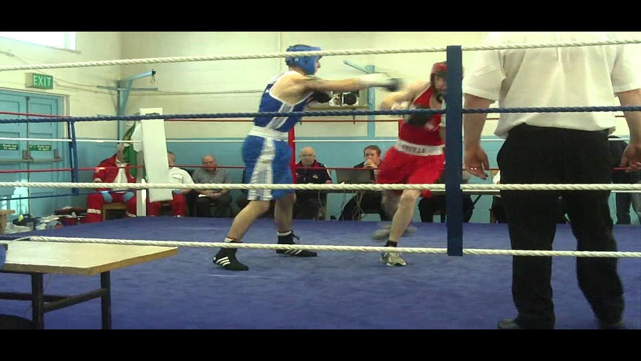 Munster Amateur Boxing 67 kg T.K.O. - YouTube