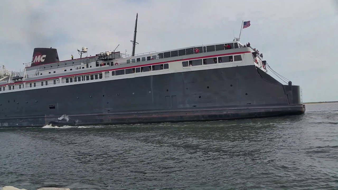 SS Badger Ludington Michigan - Famous Great Lakes Ships HD (1080P / 4K ...