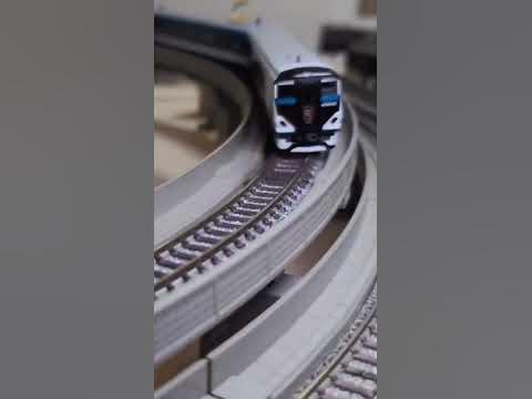 中編2 共走 JR東日本 E257系2500番台 踊り子 ＆ 伊豆急 8000系 JR EAST E257-2500 SERIES ODORIKO n scale ＃Shorts - YouTube