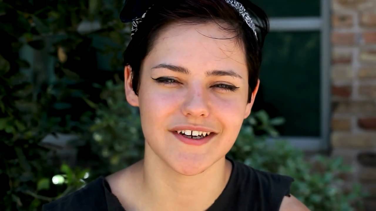 FIONA SILVER interview.mov - YouTube