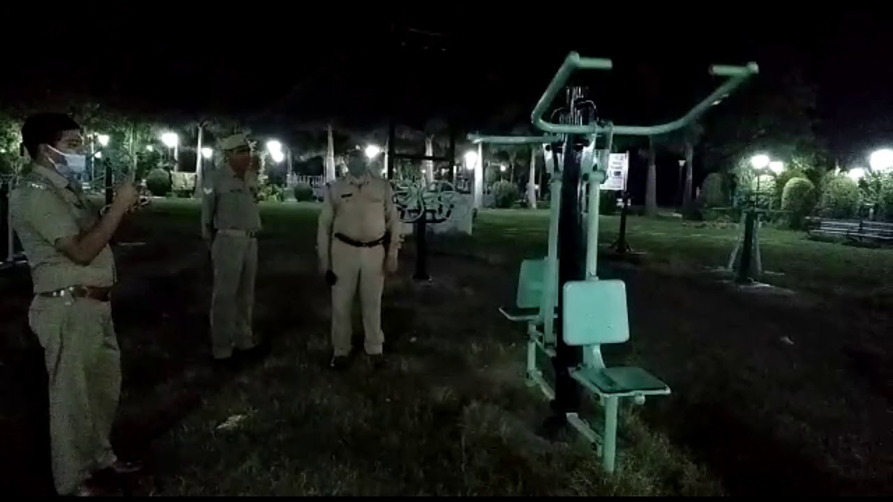 Ghost Caught On Camera By Delhi Police - YouTube