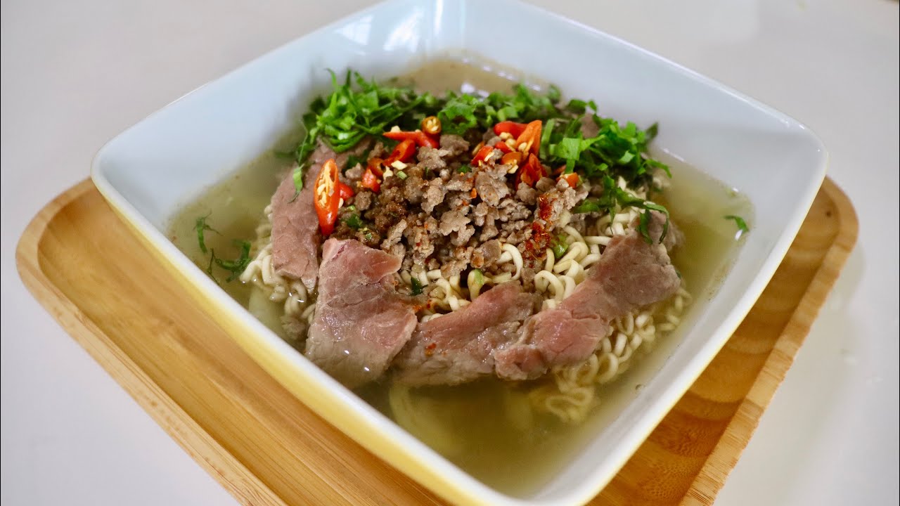 Delicious Instant Noodles with Beef - YouTube