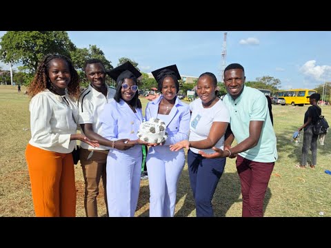 Finally! An Unbelievable Graduation Day 🎓 Walking the Stage & Special Moments