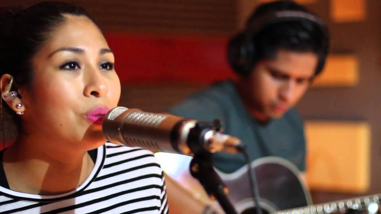 Nuestro Dios - Erika Quintero - Chris Tomlin Cover Chords - Chordify