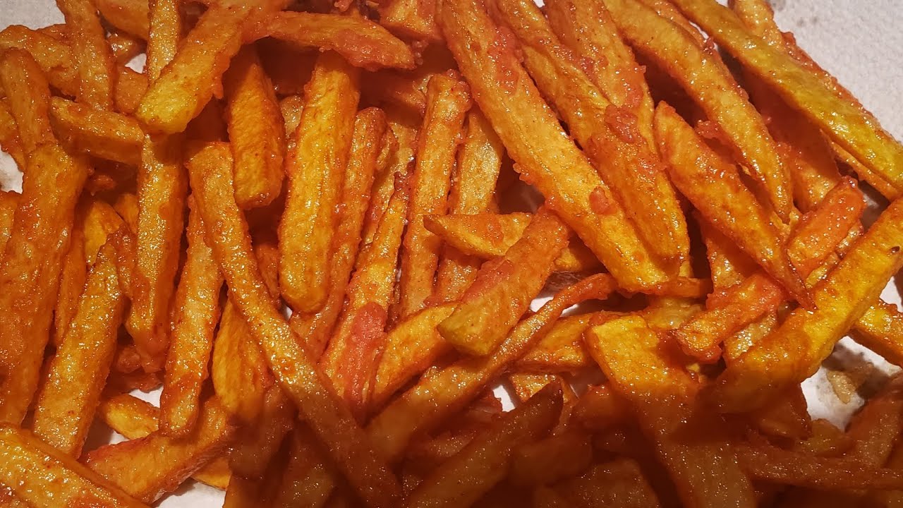 Make Ultimate Crispy & Crunchy Chilli French Fries Recipe - Chat Patay ...