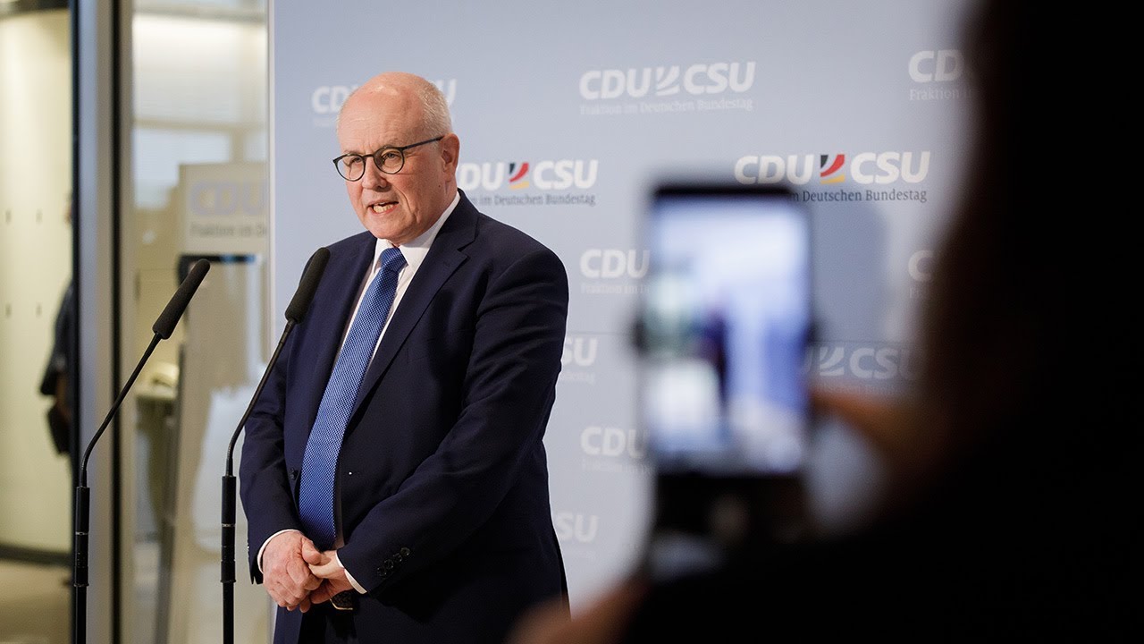 Statement Volker Kauder vor der Fraktionssitzung am 13. März 2018 - YouTube