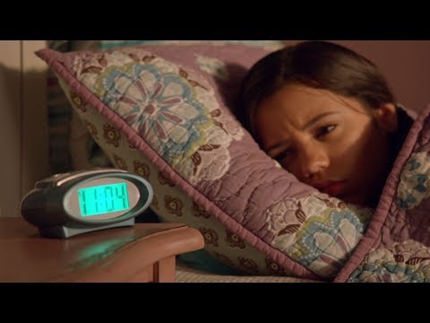 הארלי באמצע | הצצה לפרק האחרון | stuck In The Middle