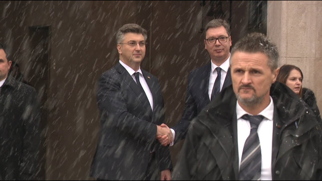 BUJICA 17.04.2020. DR. IGOR PETERNEL: Trenutno nam je premijer Capak, a ...