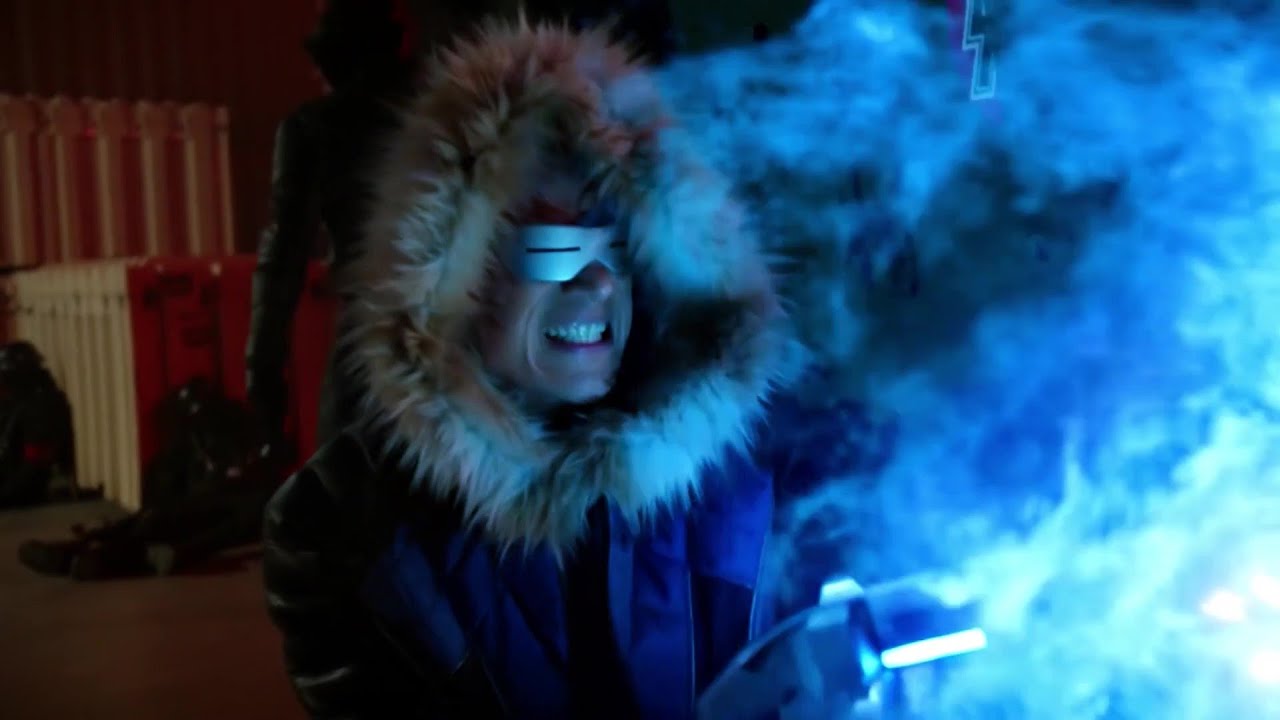 Citizen Cold Fight Scenes - The Flash and Legends of Tomorrow - YouTube