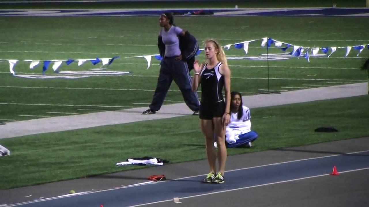 Allison Reaser TOGETHER Elite Young Woman Long Jump June 11, 2010 - YouTube