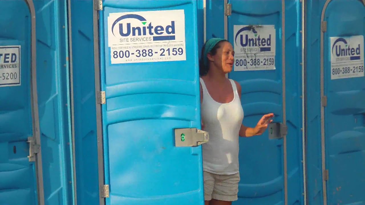 This is how gross Bonnaroo 2010 Bathrooms were - YouTube