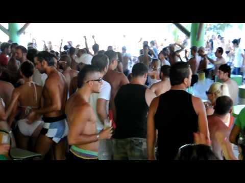 PARTYALORA Alora Beach Club Beach Parties 2010 ( 2 )