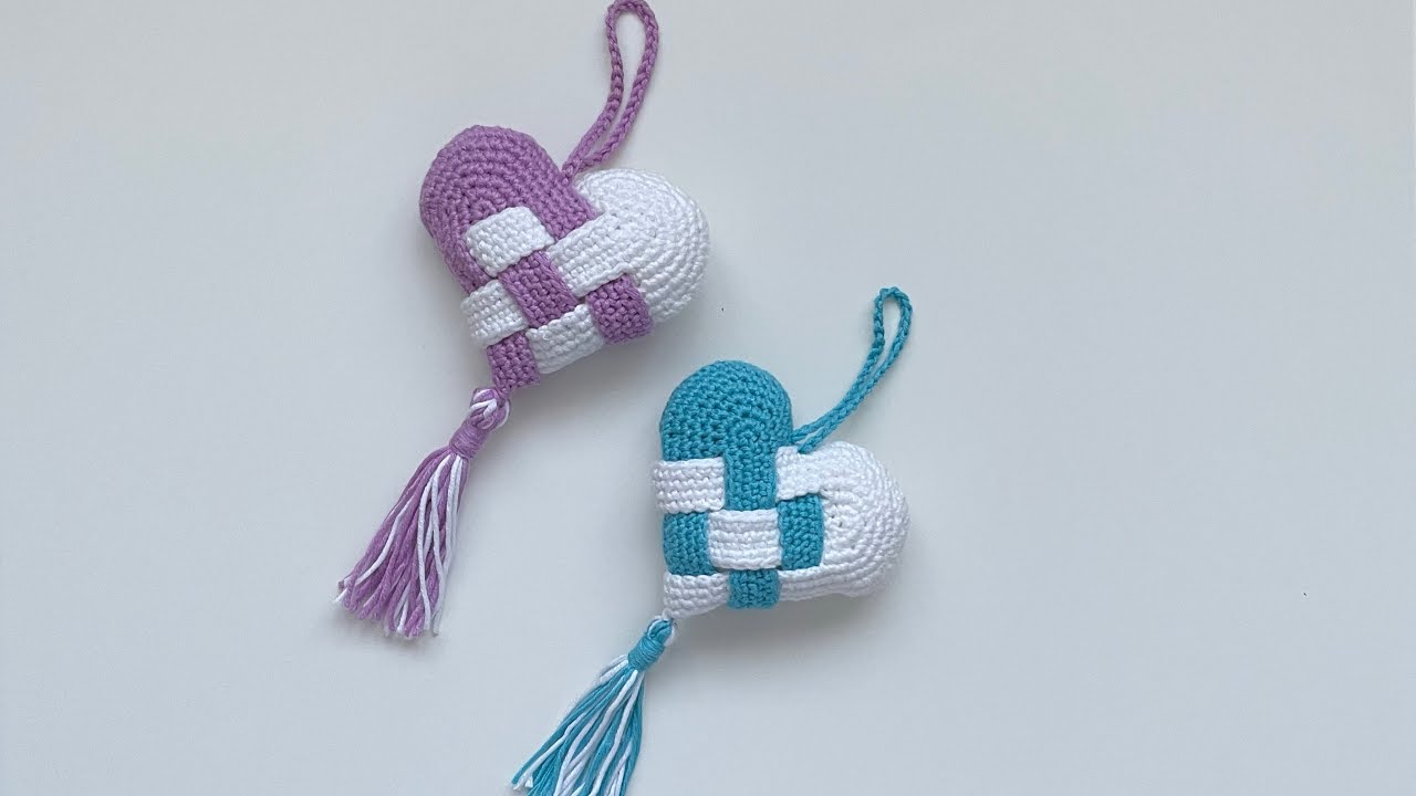 Crochet - Heart - Keychain/Wall Hanging - Danish Heart Pattern - YouTube