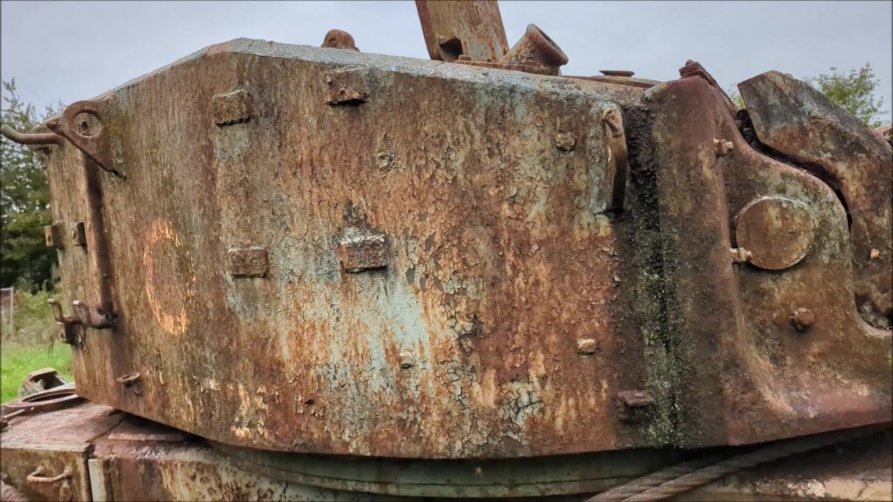 A34 Comet Tank restoration project at The Cobbaton Combat Collection ...
