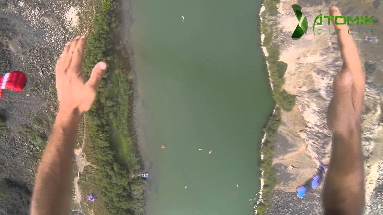 BASE JUMP TWIN FALLS IDAHO Perrine Bridge september 2013 - YouTube
