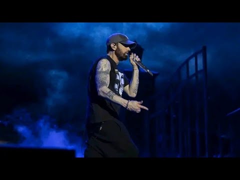 Eminem celebrated his 52 birthday party with his music fans singing ...