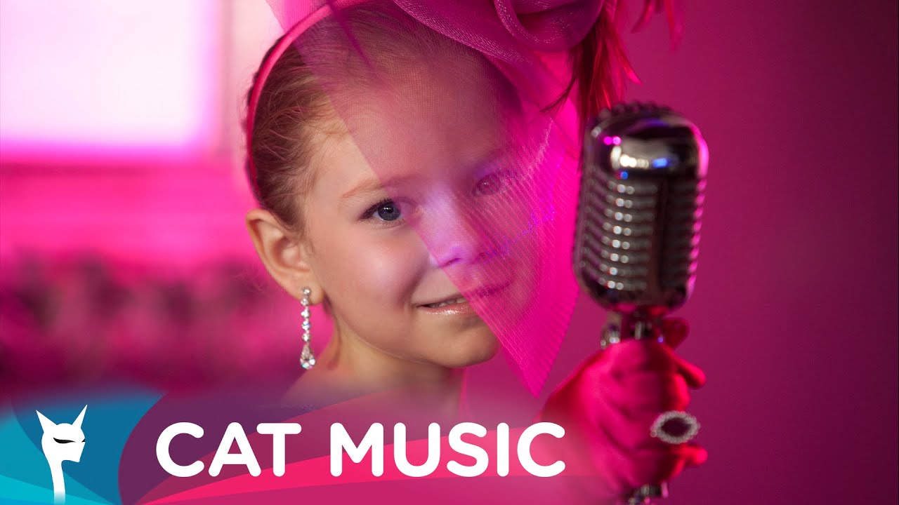 Maria Nicole - Feeling ok (Official Video) - YouTube